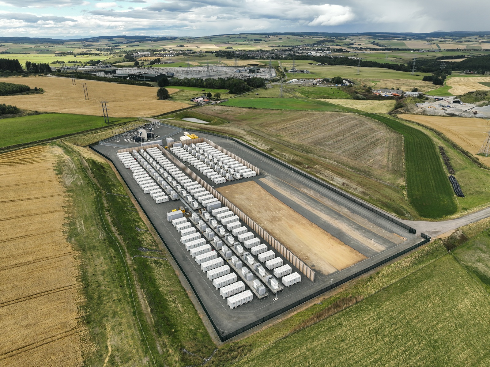 Blackhillock 300MW Battery Energy Storage System - Zenobē